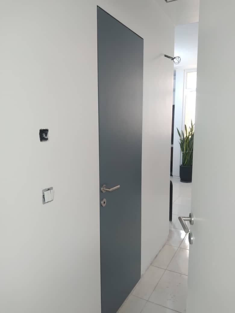 درب فریم لس چهار چوب مخفی (20 مهر) |قیمت چوب صنعت دریس